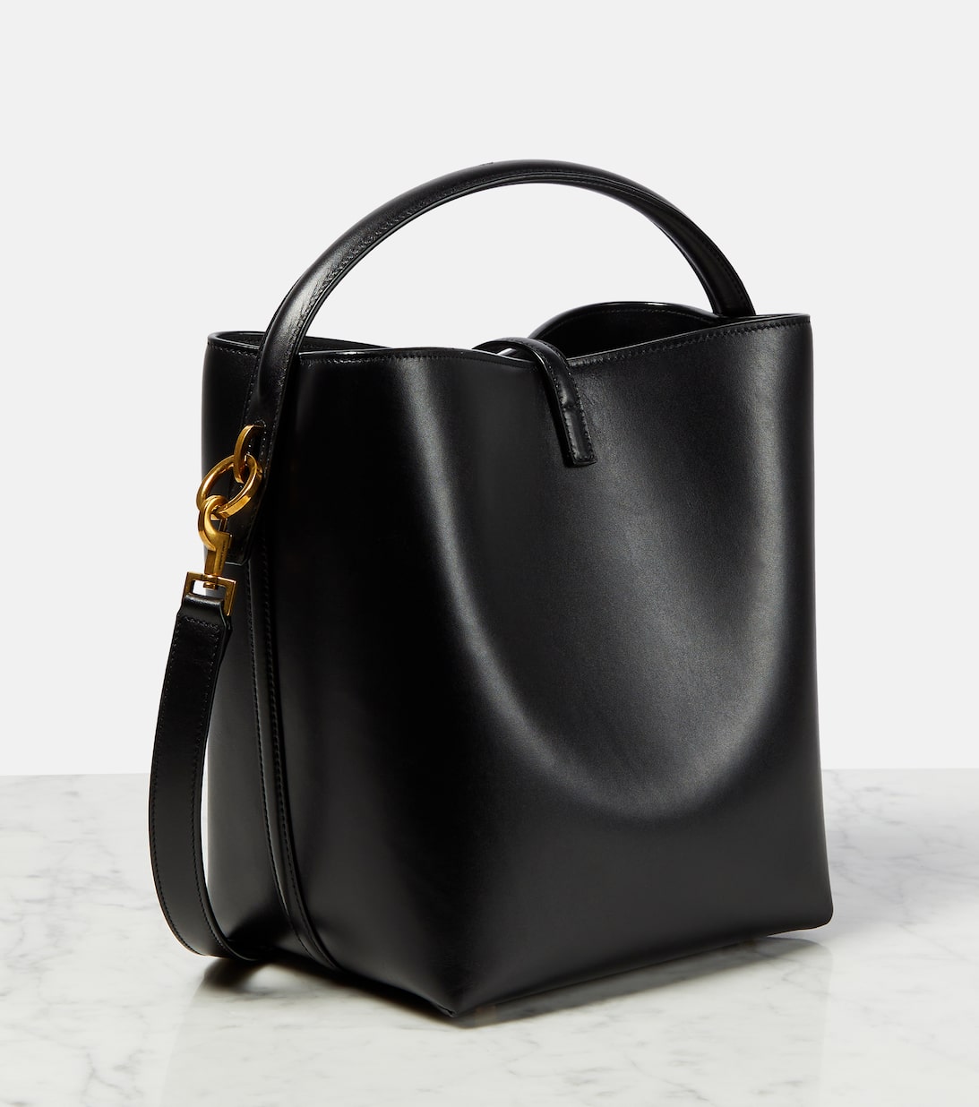 Le 37 Small Leather Bucket Bag in Black - Saint Laurent | Mytheresa