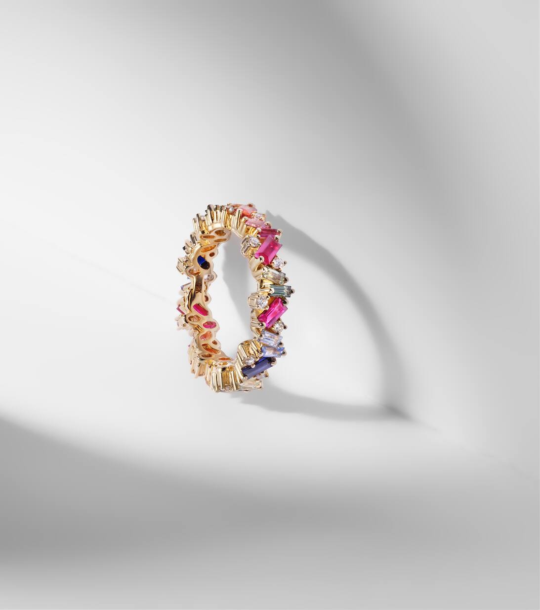 Rainbow Frenzy 18 Kt Gold Diamond And Sapphire Ring in Multicoloured ...