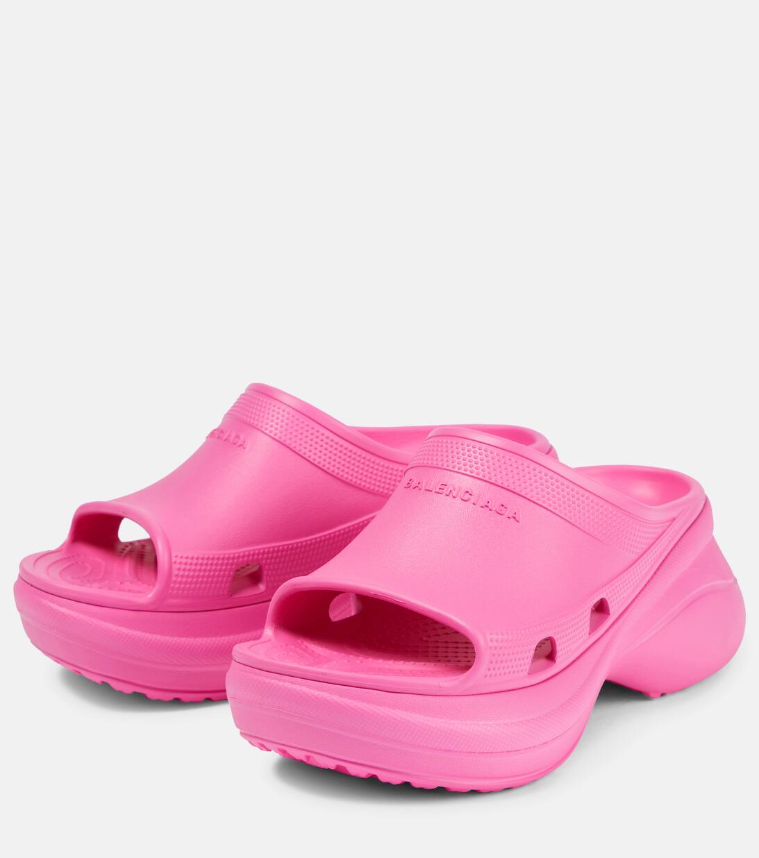 Pool Crocs™ Rubber Mules in Pink - Balenciaga | Mytheresa