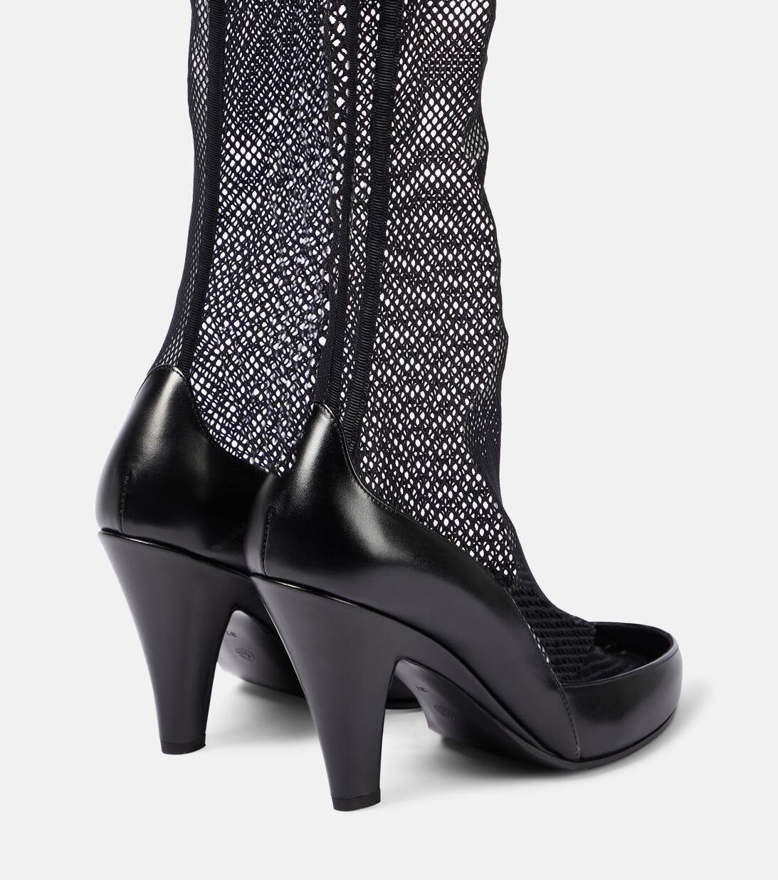 Sock Leather Pumps in Black - The Row | Mytheresa