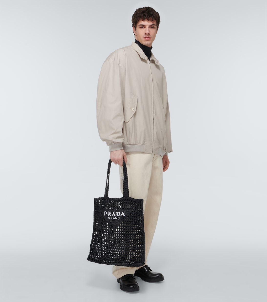 Logo Raffia Tote Bag in Black - Prada | Mytheresa