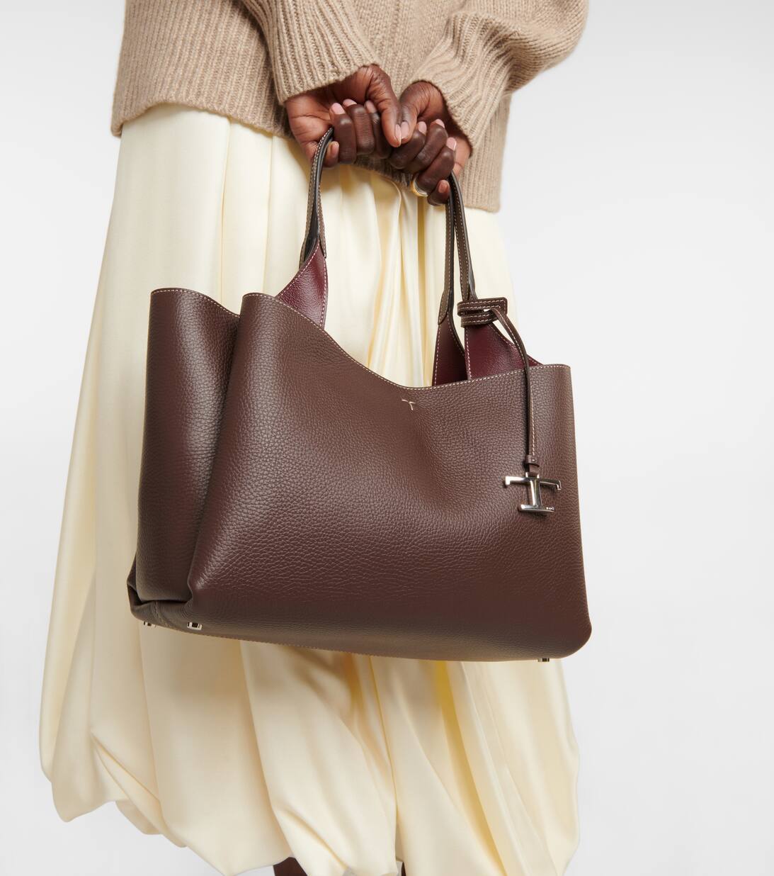 Medium Leather Tote Bag in Brown - Tods | Mytheresa