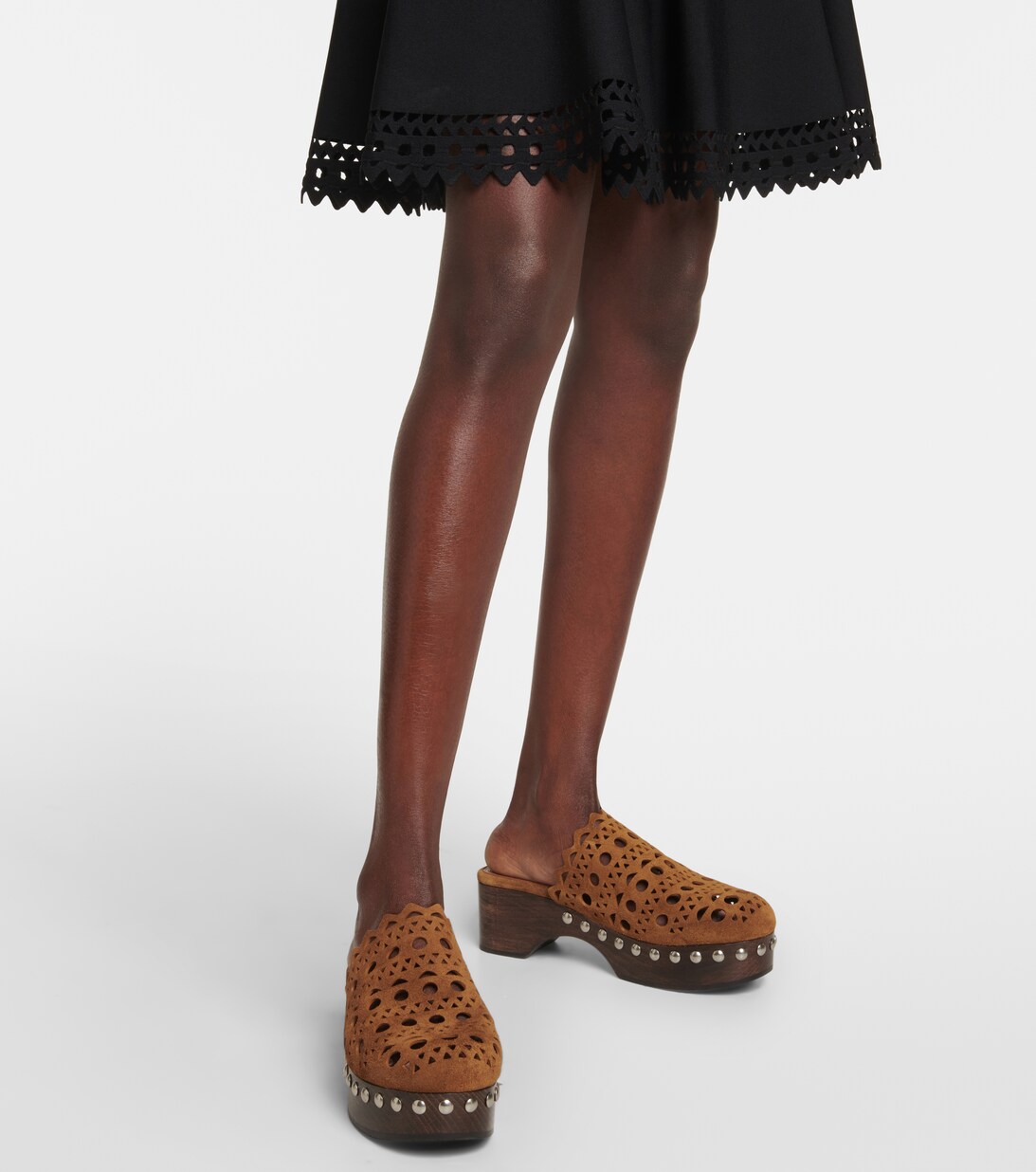 Clogs Vienne Aus Veloursleder in Braun - Alaia | Mytheresa