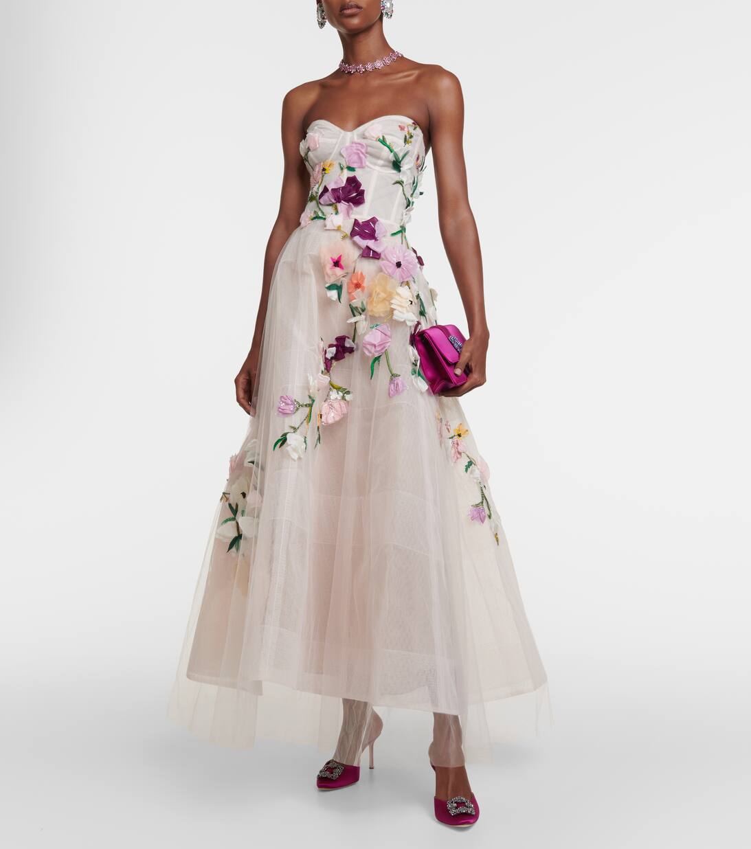 Hangisimu 70 Embellished Satin Mules in Purple - Manolo Blahnik | Mytheresa