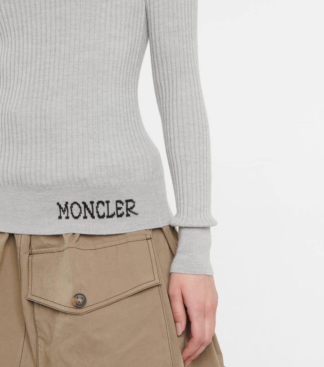 Pull A Col Roule En Laine Cotelee en Gris – Moncler | Mytheresa