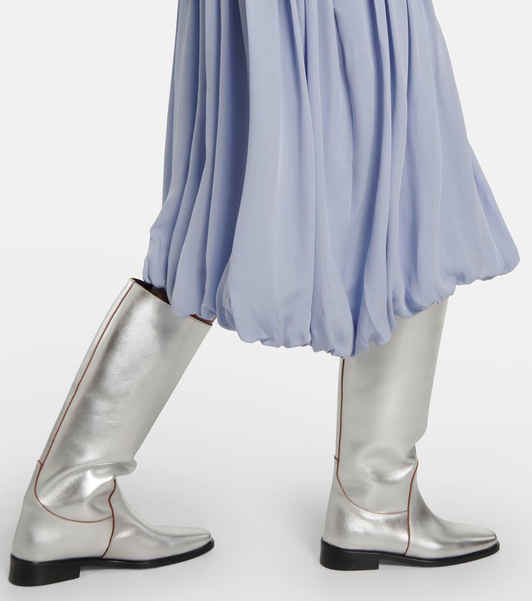 Wooster Metallic Leather Riding Boots in Silver - Khaite | Mytheresa
