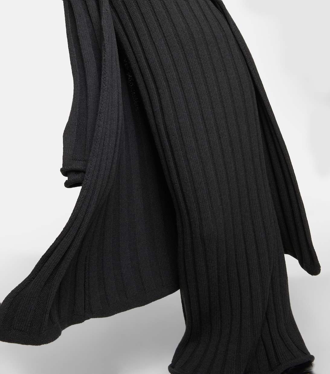 Ribbed Knit Wool Cardigan in Grey - The Row | Mytheresa