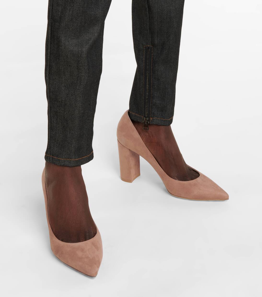 Piper 85 Suede Pumps in Beige - Gianvito Rossi | Mytheresa