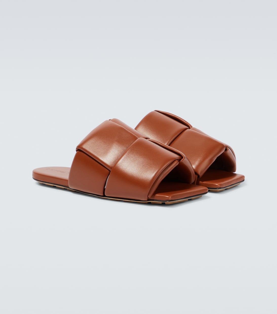 Padded Leather Sandals in Brown - Bottega Veneta | Mytheresa