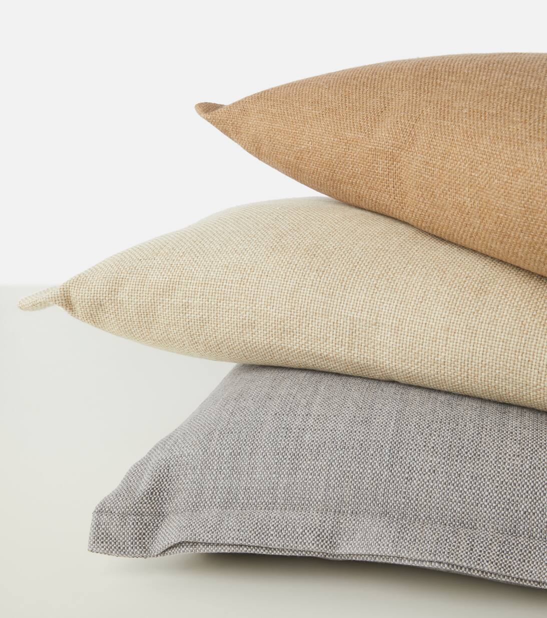 Plica Structure Cushion in Grey - Hay | Mytheresa