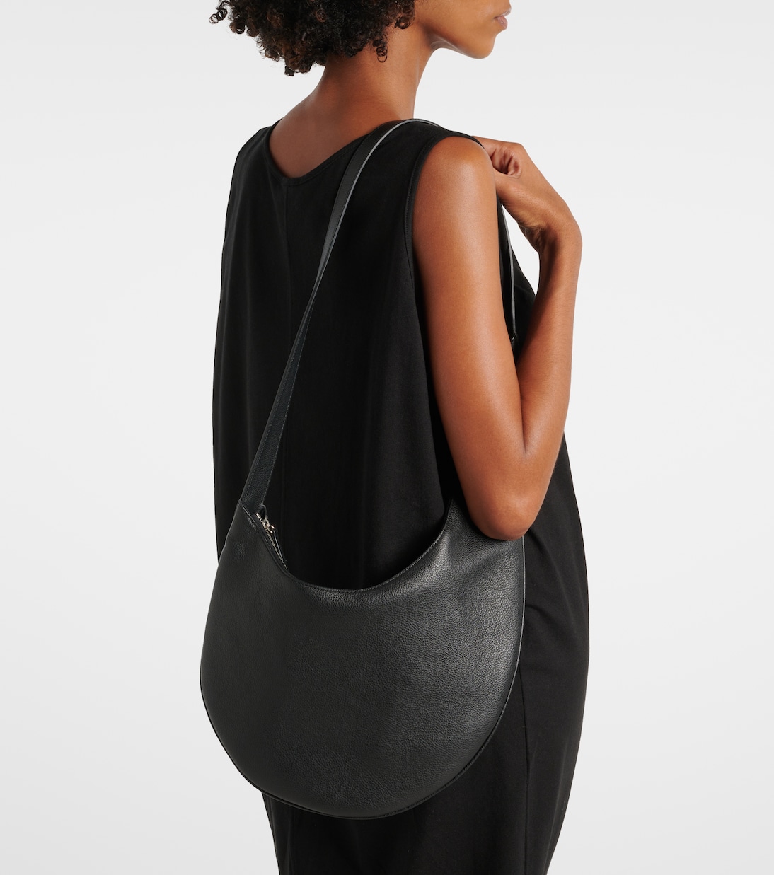 Lune Medium leather tote bag in black - Aesther Ekme | Mytheresa