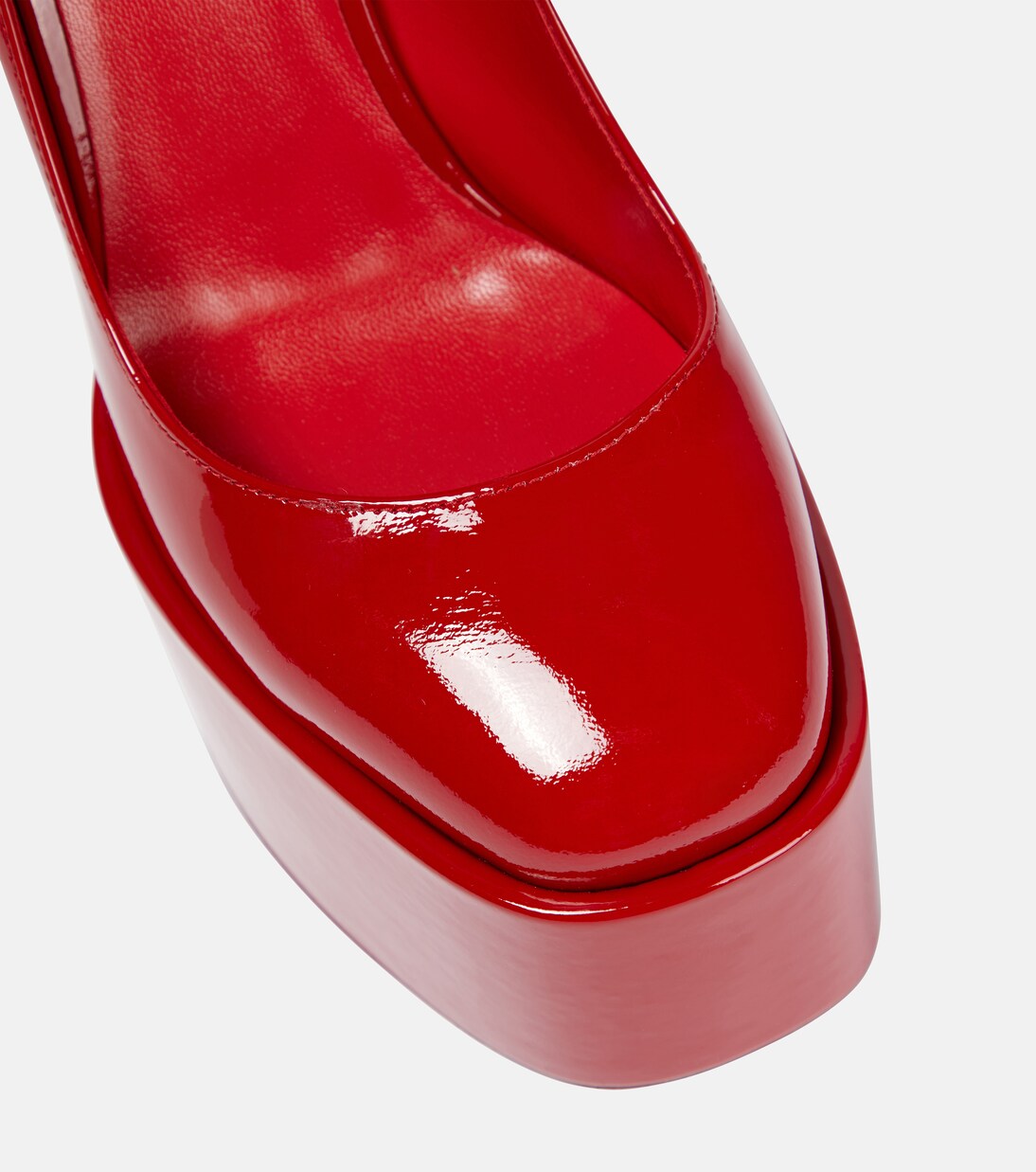 Nancy patent leather platform pumps in red - Paris Texas | Mytheresa