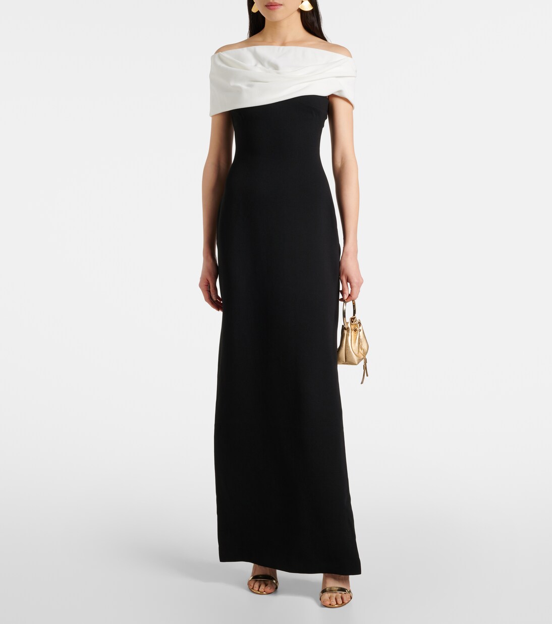 Eva colorblocked crêpe gown in black - Solace London | Mytheresa
