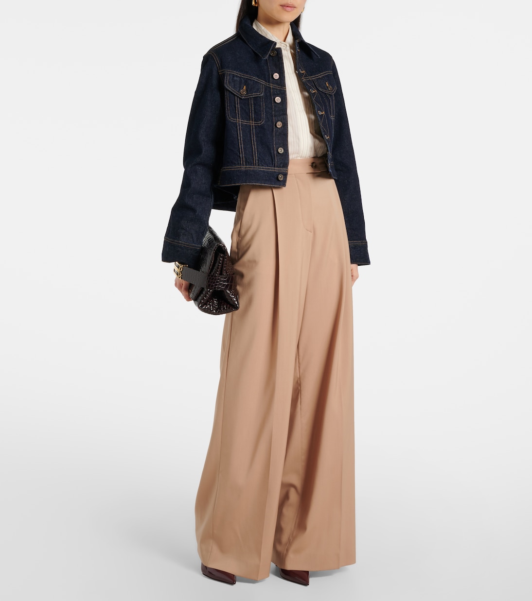 Cropped denim jacket in blue - Victoria Beckham | Mytheresa