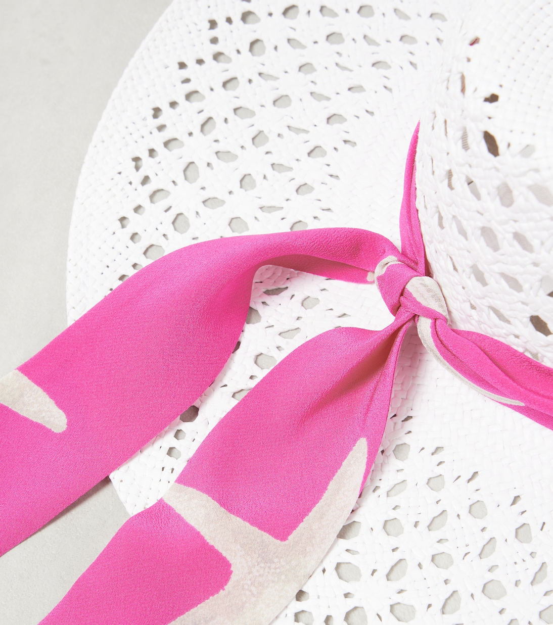 Printed raffia sun hat in white - Valentino | Mytheresa