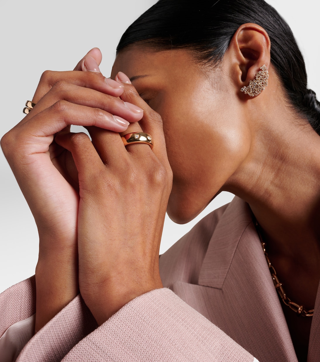 Iconica 18kt rose gold ring with diamonds in gold - Pomellato | Mytheresa