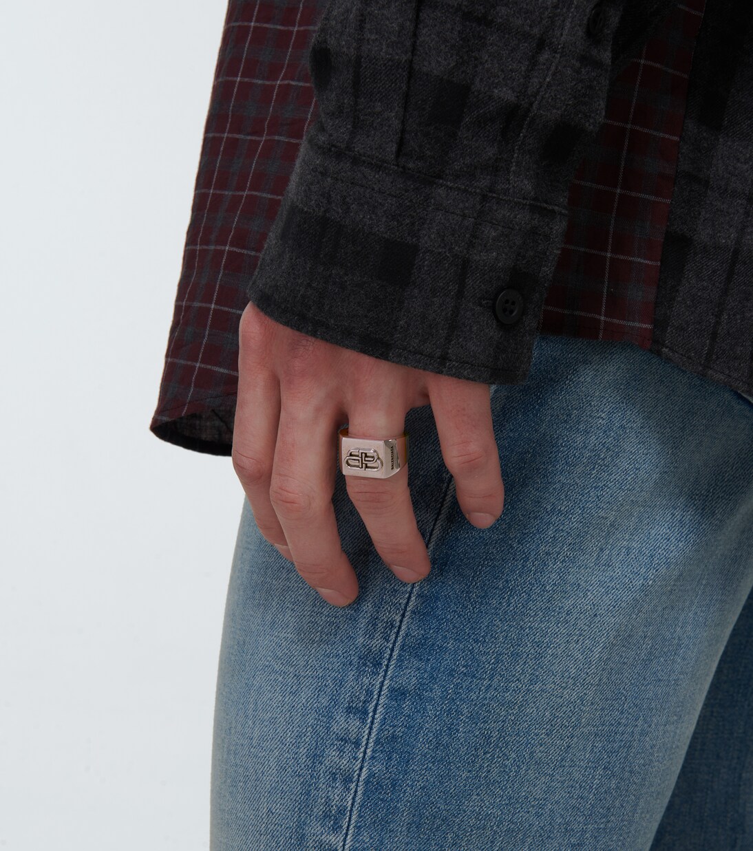 BB logo ring in silver - Balenciaga | Mytheresa