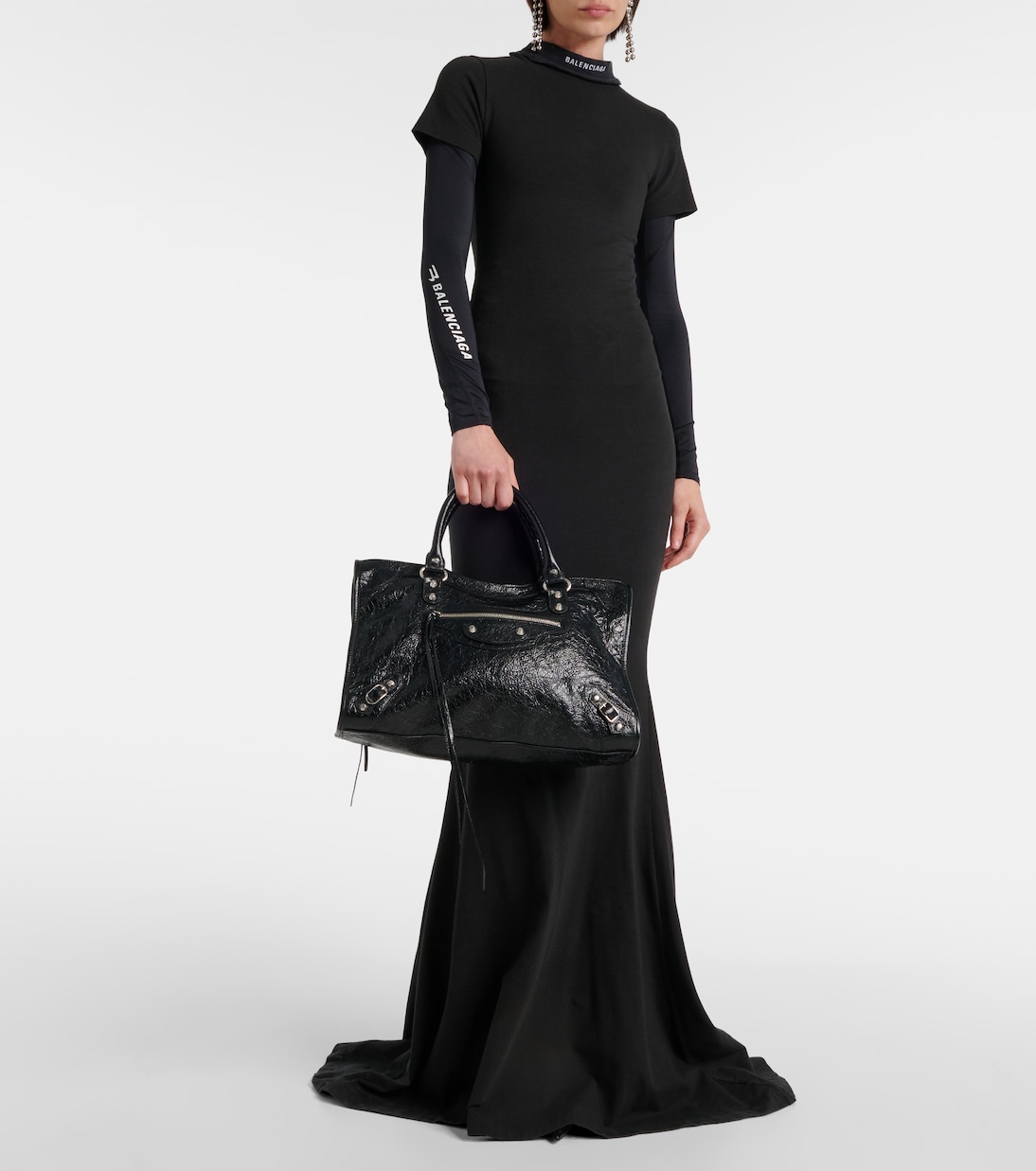 Le City Medium leather shoulder bag in black - Balenciaga | Mytheresa