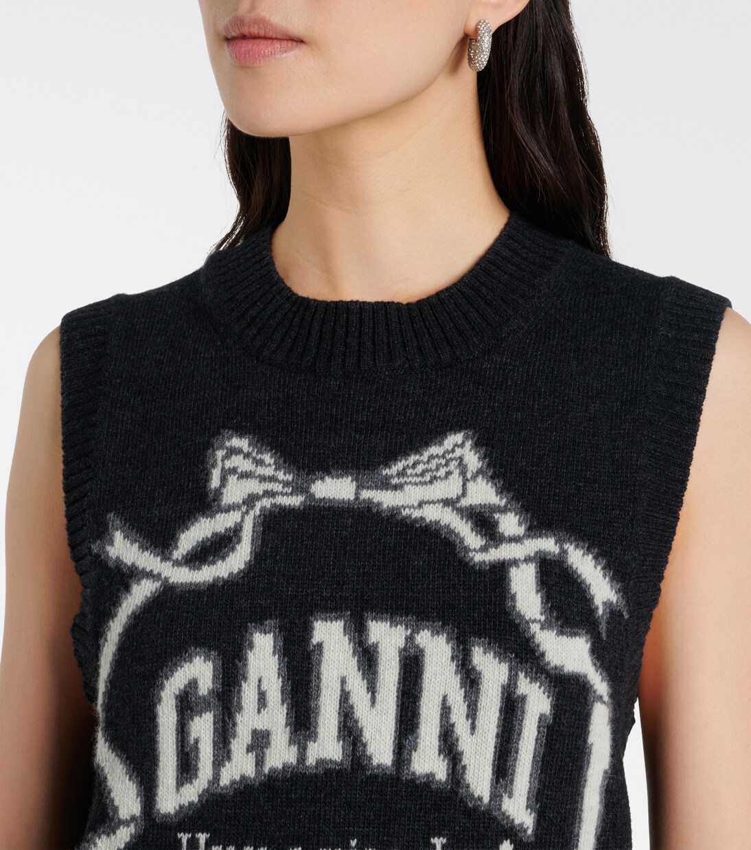 Logo intarsia wool-blend sweater vest in black - Ganni | Mytheresa