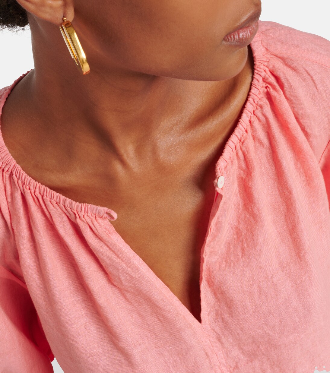 Puff-sleeve linen top in pink - Velvet | Mytheresa