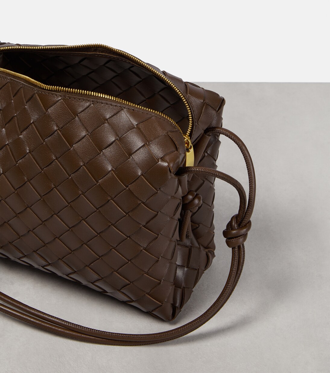 Loop Small leather camera bag in brown - Bottega Veneta | Mytheresa