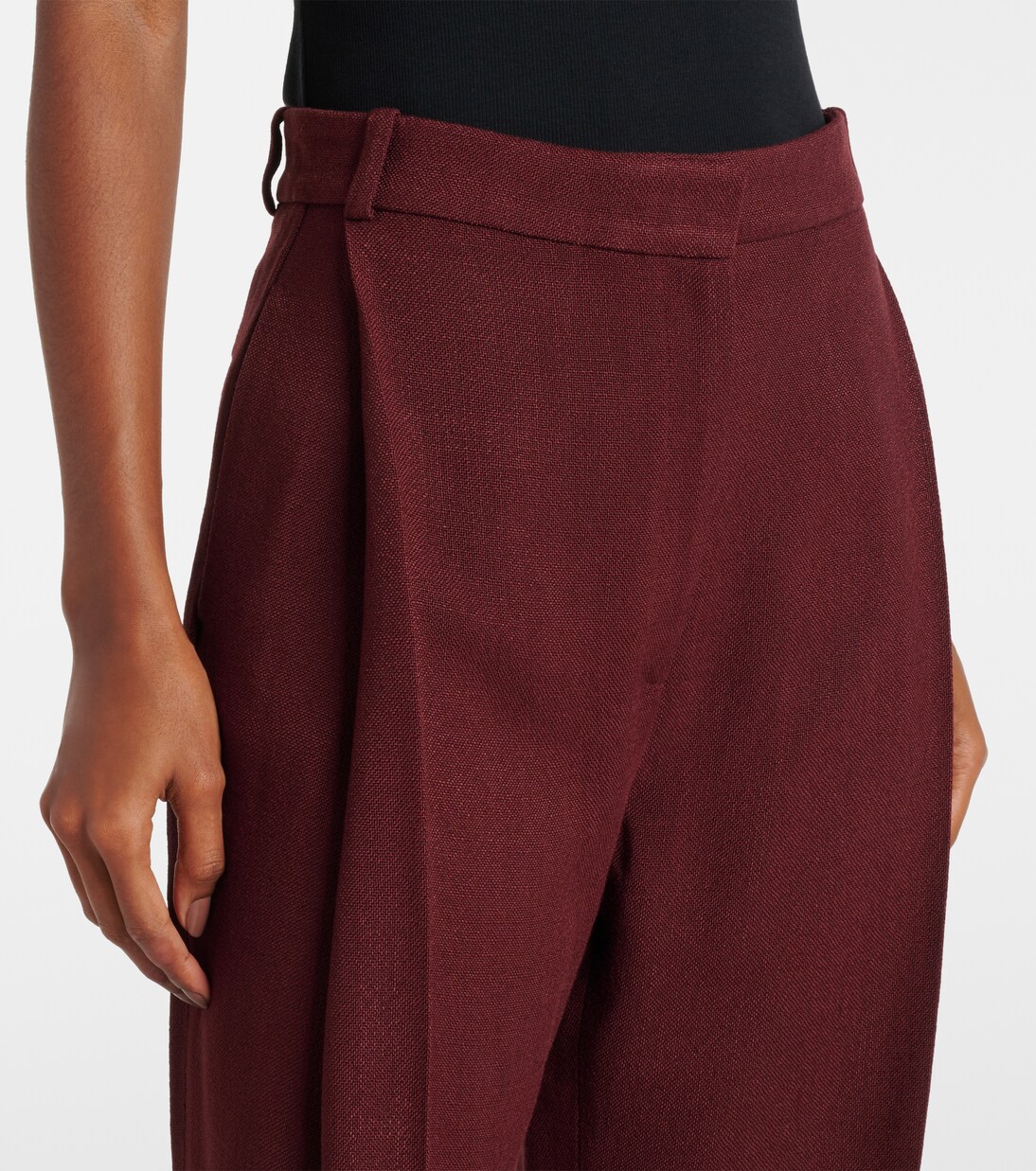 Gabrielle wide-leg pants in burgundy - Tove | Mytheresa