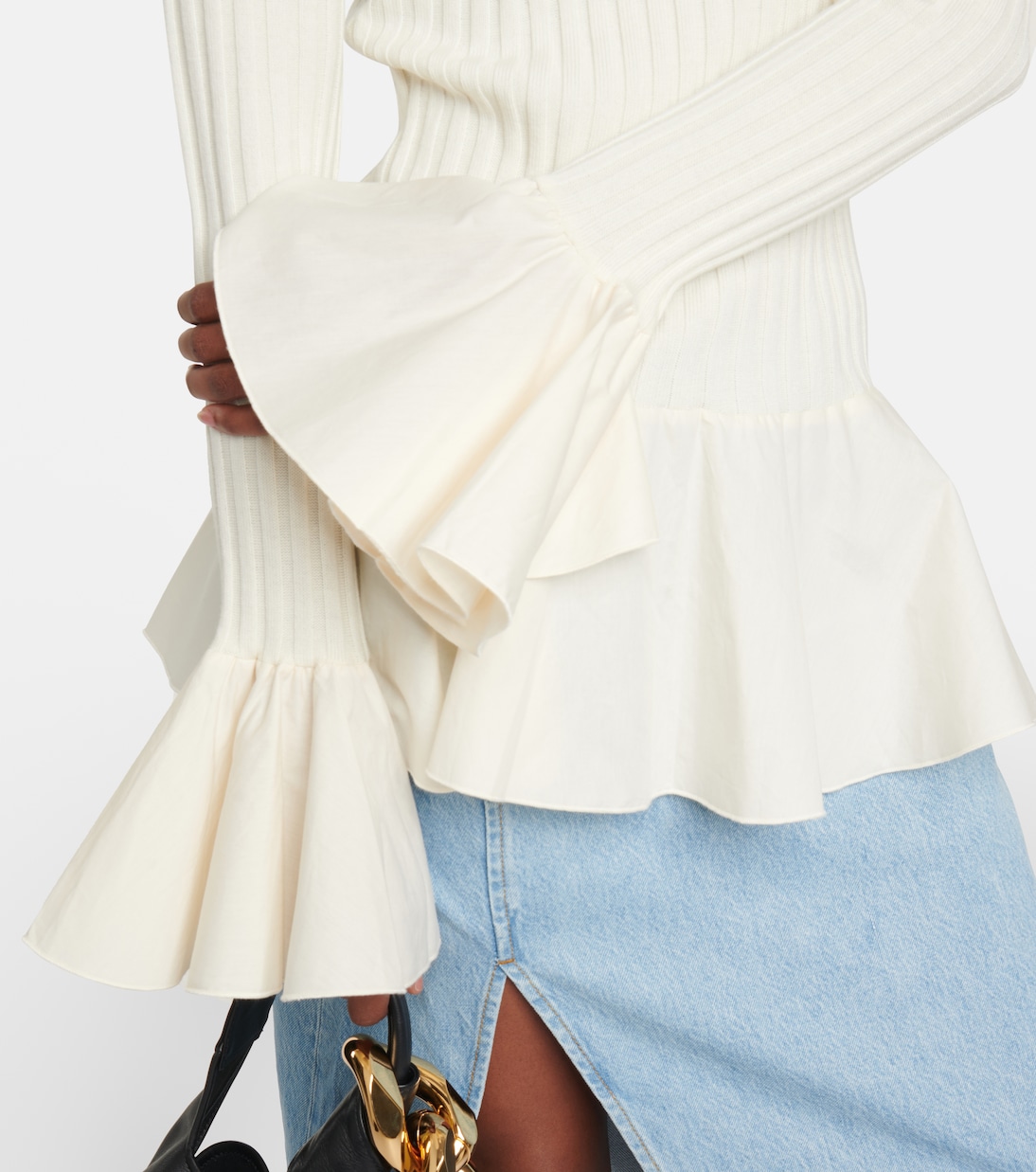 Ruffled ribbed-knit wool sweater in white - JW Anderson | Mytheresa