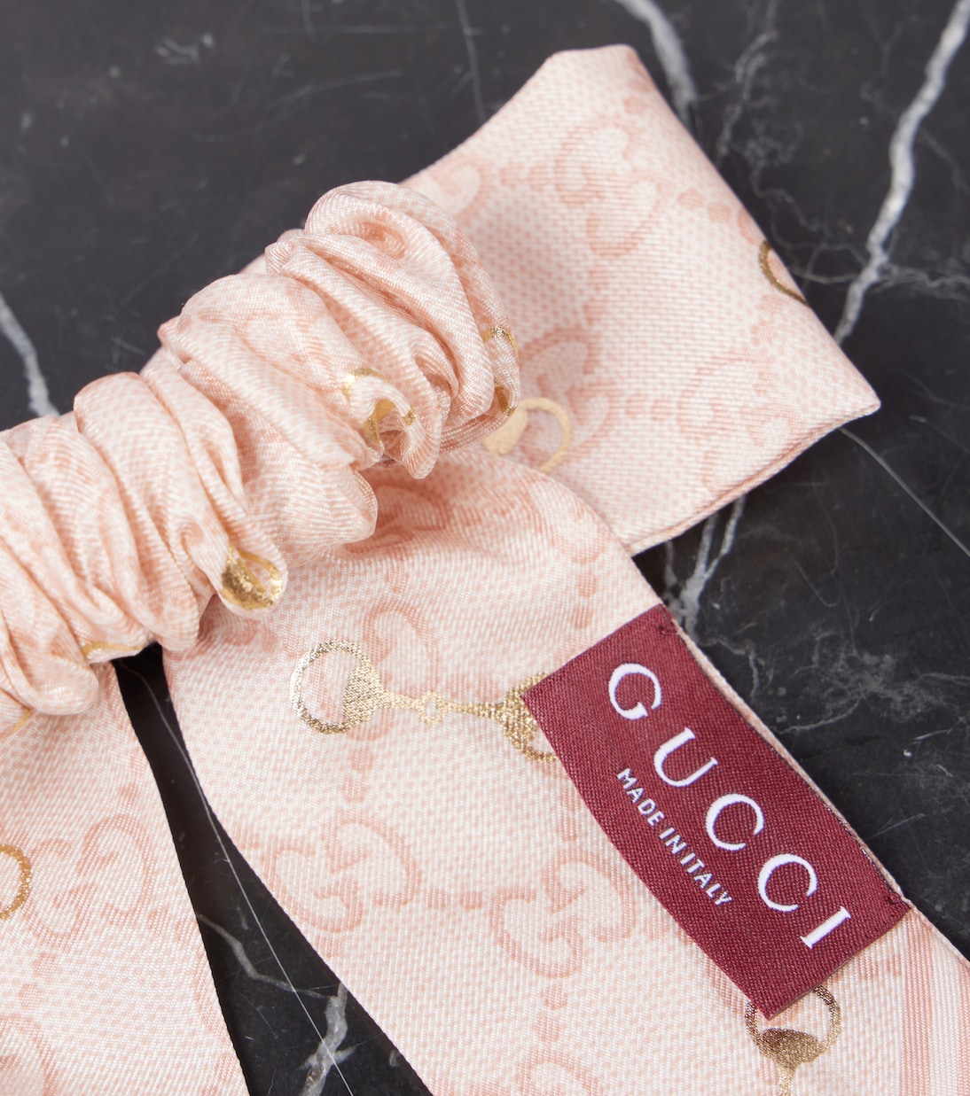 GG set of 2 silk scrunchies in pink - Gucci | Mytheresa
