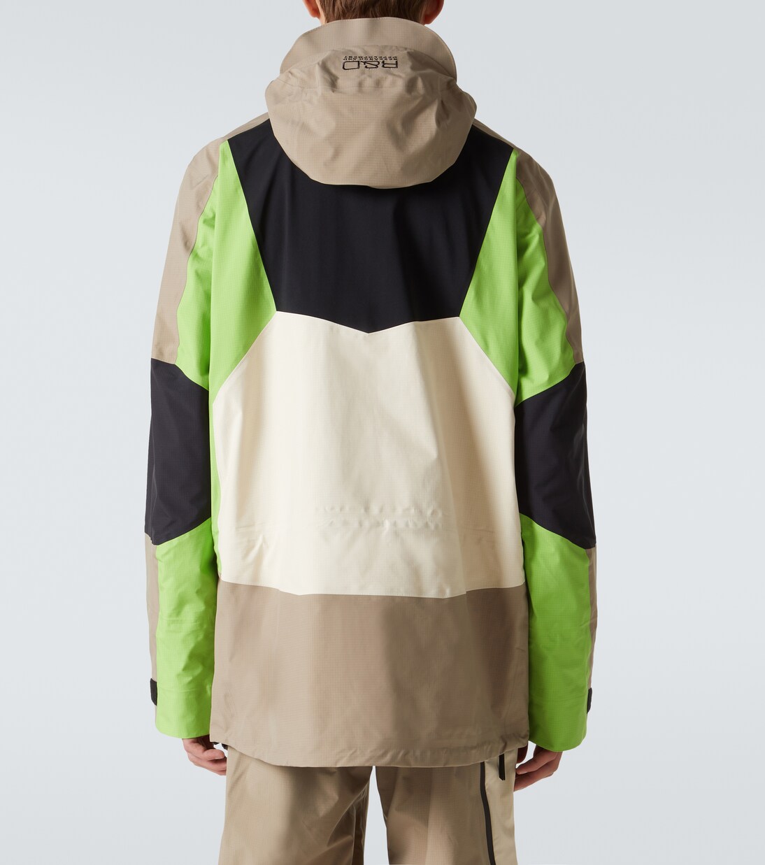 Vertical Gore-Tex® Pro 3L Shell ski jacket in beige - Peak Performance ...