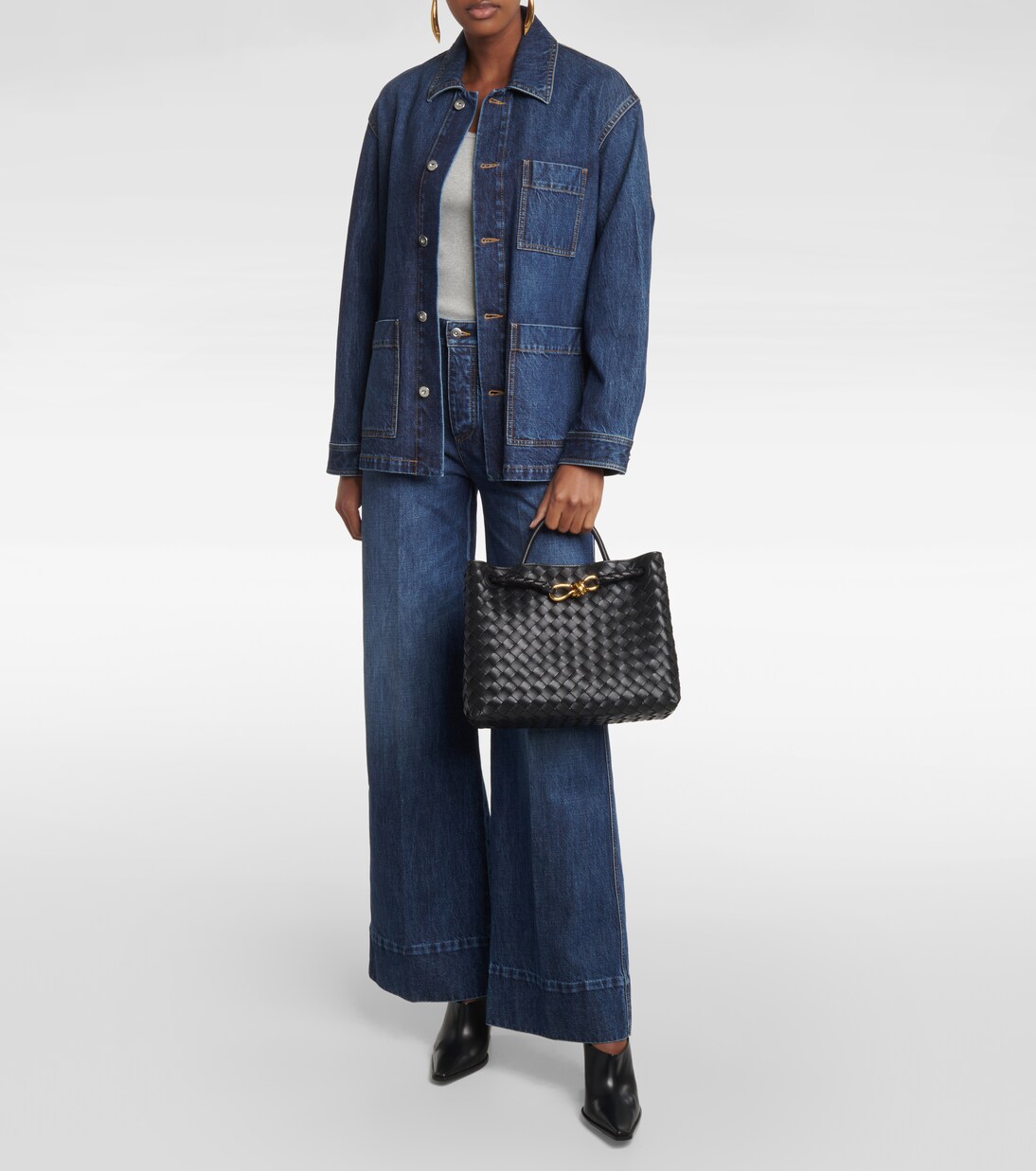 Andiamo Medium leather tote bag in black - Bottega Veneta | Mytheresa