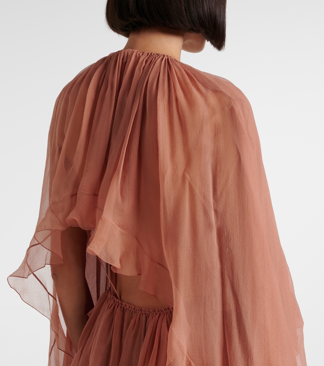 Ruffled silk muslin cape in pink - Chloe | Mytheresa