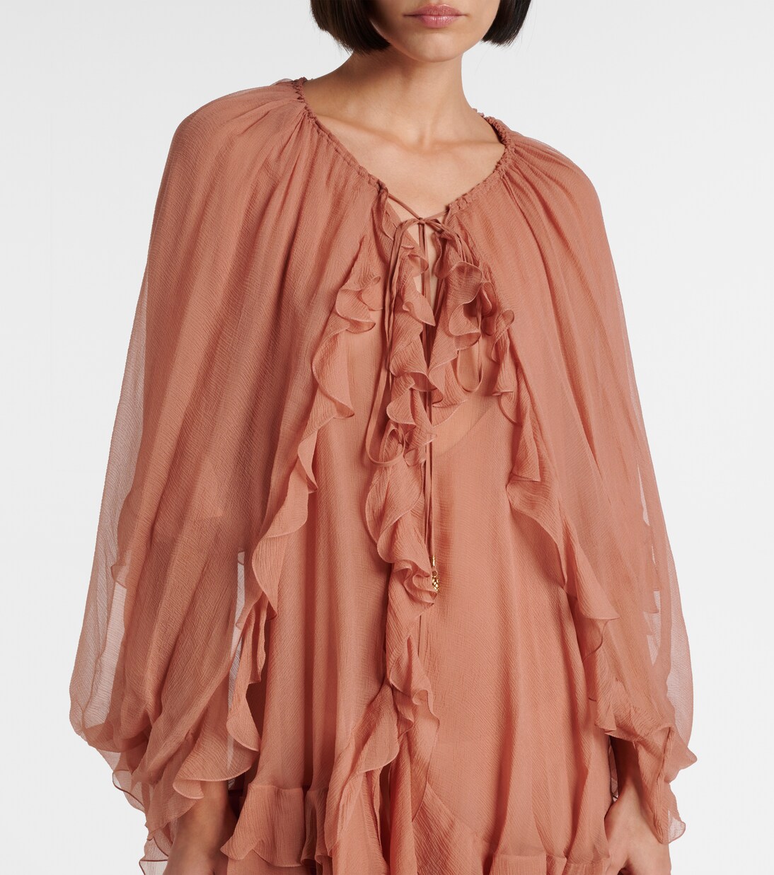 Ruffled silk muslin cape in pink - Chloe | Mytheresa