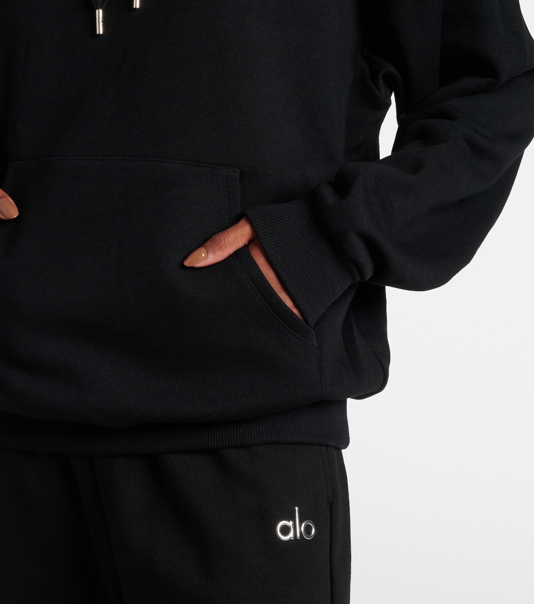 Accolade cotton-blend hoodie in black - Alo Yoga | Mytheresa