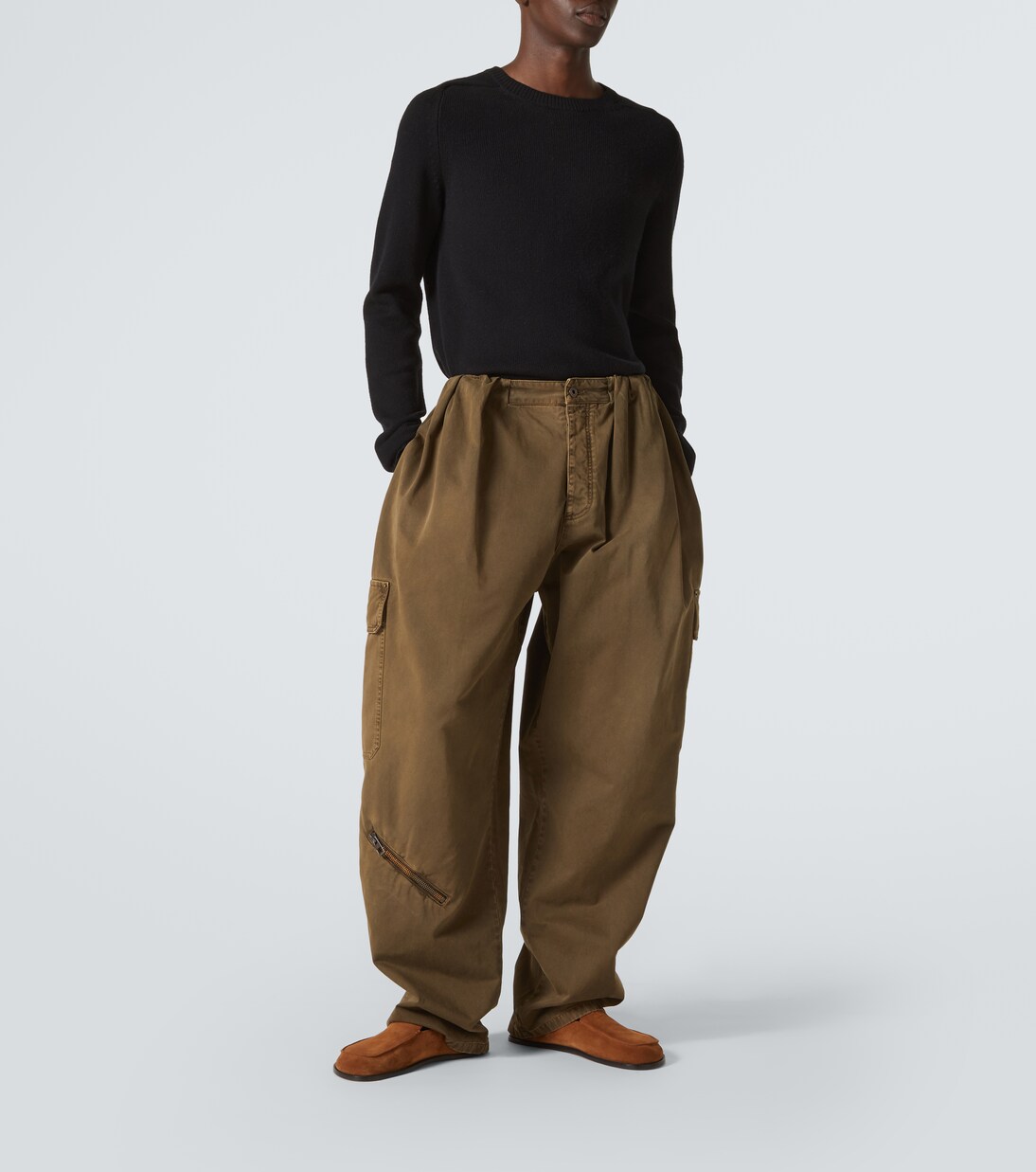 Balloon leather-trimmed cargo pants in green - Loewe | Mytheresa