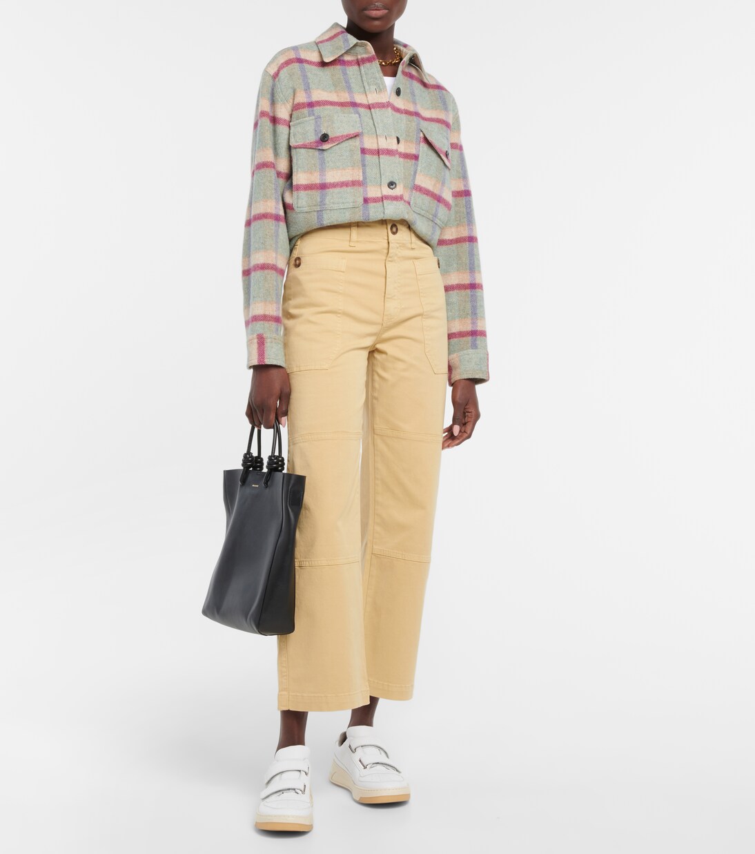 High-rise cropped cargo pants in beige - Frame | Mytheresa