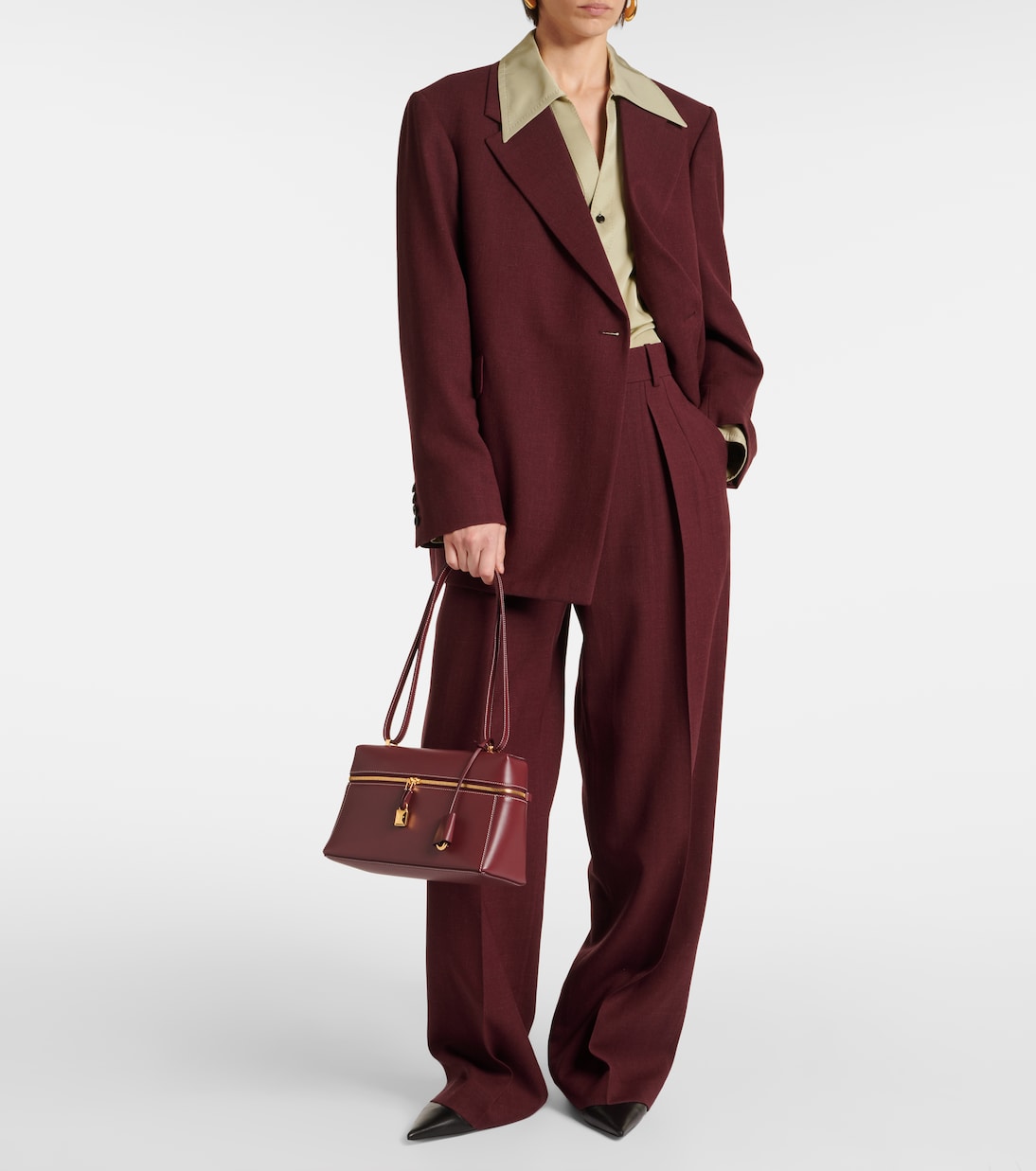 Extra bag L27 leather shoulder bag in brown - Loro Piana | Mytheresa