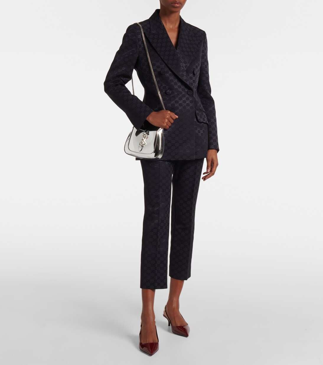 Gucci Jackie Notte Mini metallic leather crossbody bag in silver ...