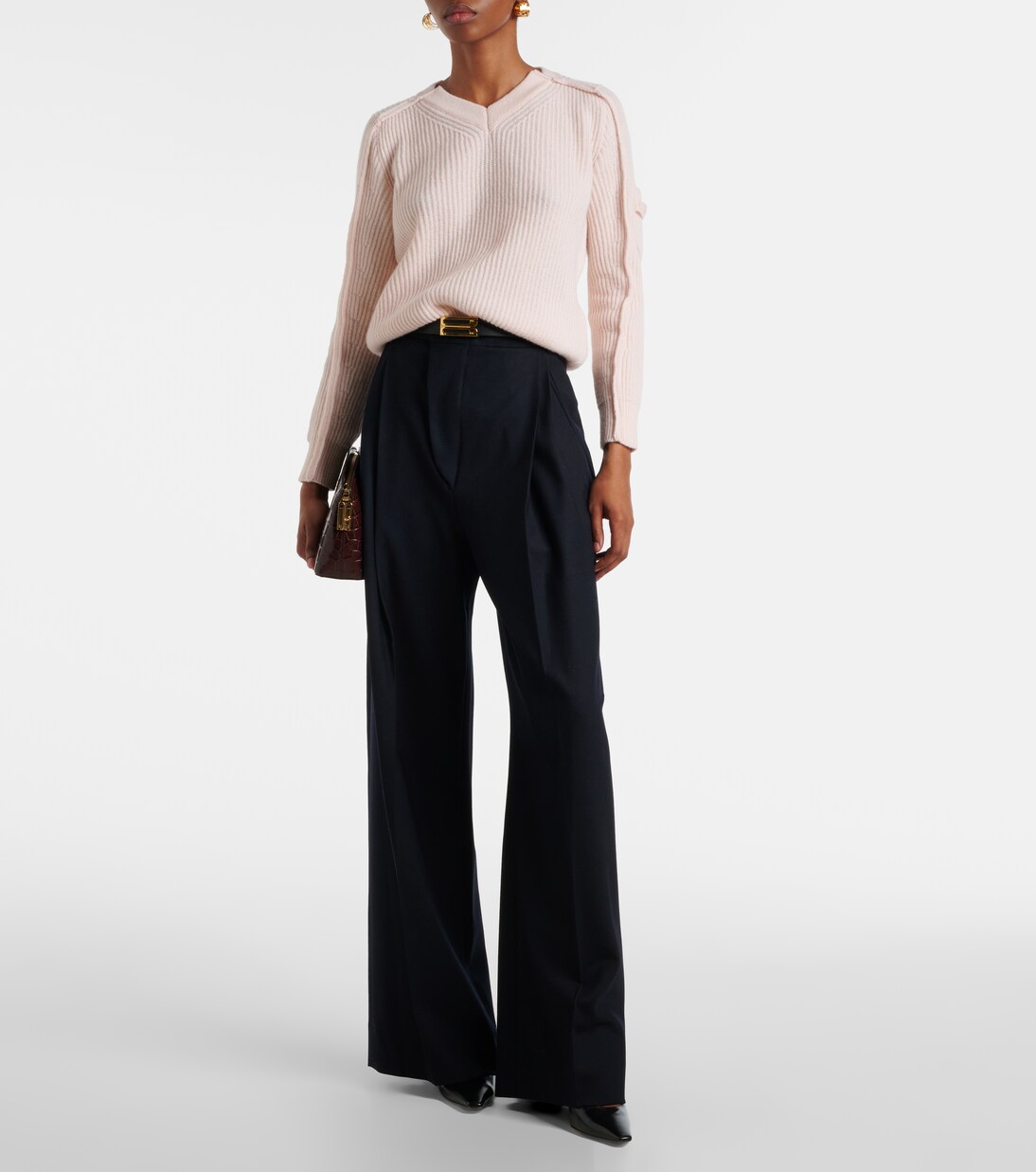 Wool and cashmere sweater in pink - Victoria Beckham | Mytheresa
