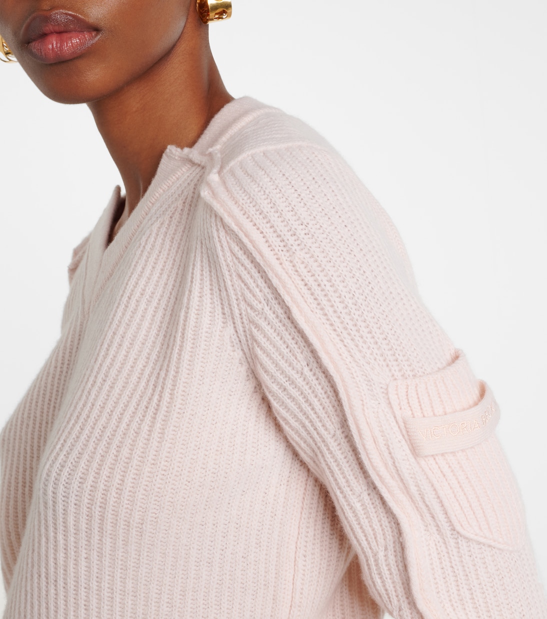 Wool and cashmere sweater in pink - Victoria Beckham | Mytheresa