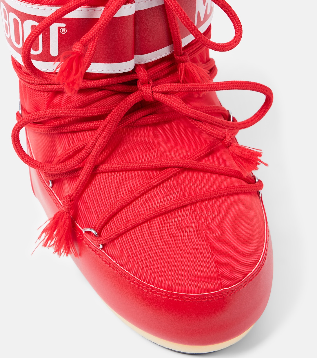 Icon Low snow boots in red - Moon Boot | Mytheresa