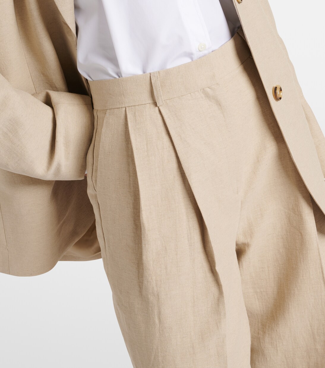 Pleated linen-blend straight pants in beige - Toteme | Mytheresa