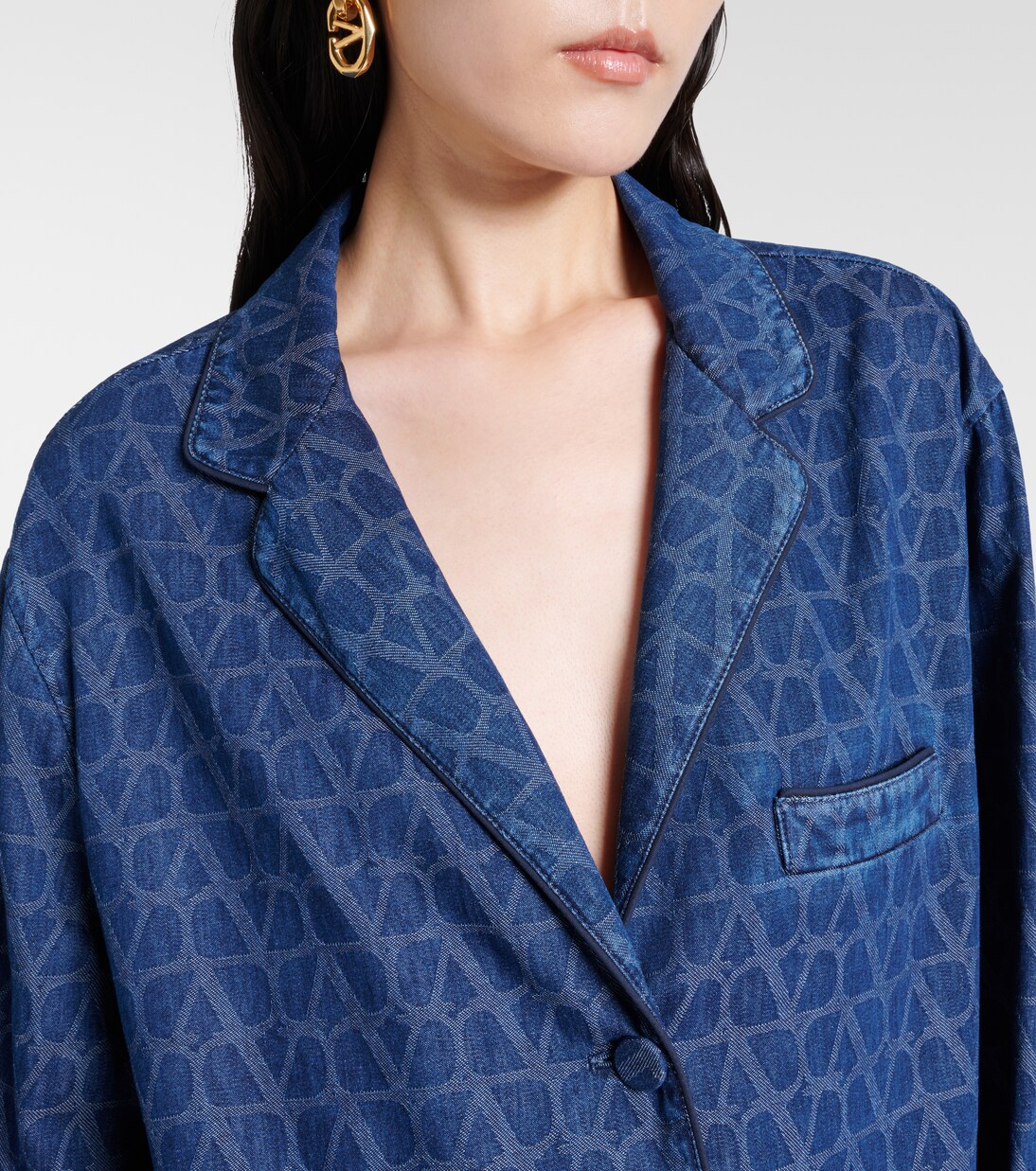 Feather-trimmed denim shirt in blue - Valentino | Mytheresa