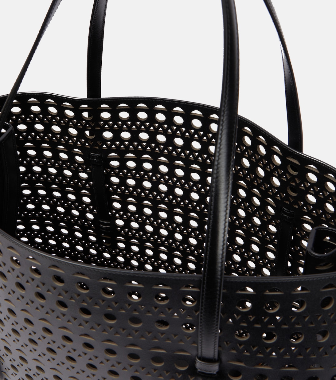 Mina 50 Large leather tote bag in black - Alaia | Mytheresa