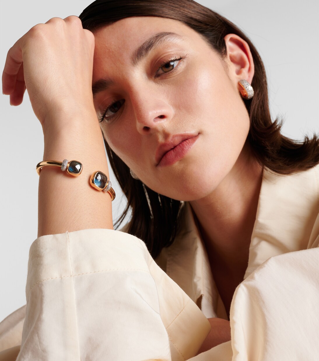 Nudo 18kt rose gold bangle with blue topaz and diamond in blue - Pomellato | Mytheresa