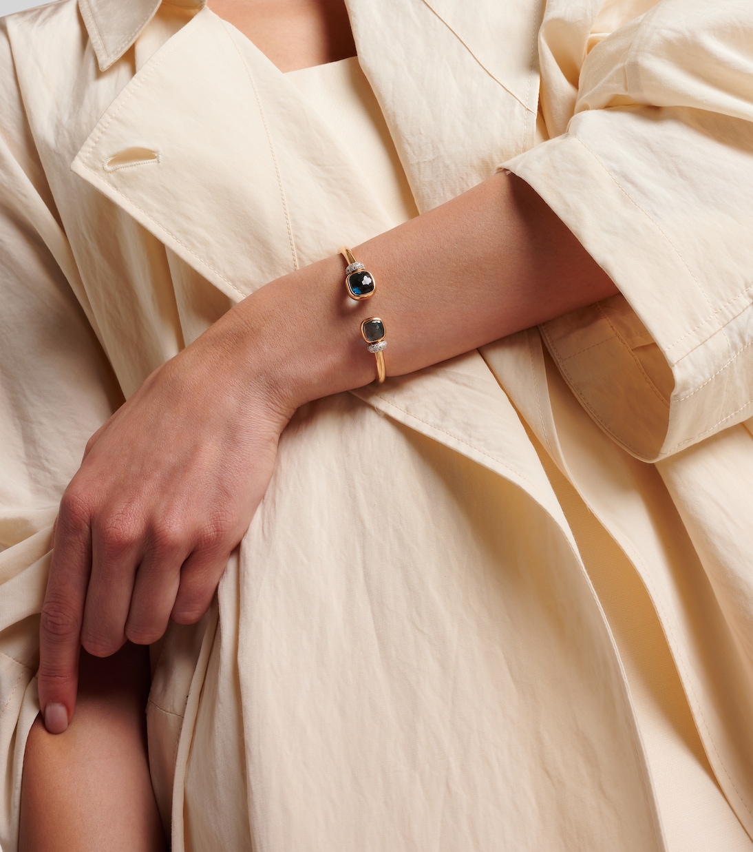 Nudo 18kt rose gold bangle with blue topaz and diamond in blue - Pomellato | Mytheresa