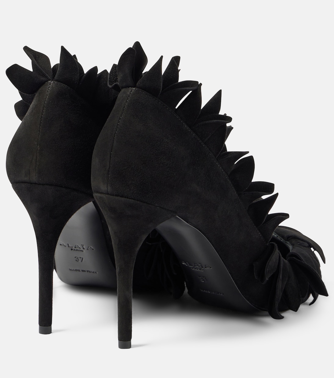 Petal ruffled suede pumps in black - Alaia | Mytheresa