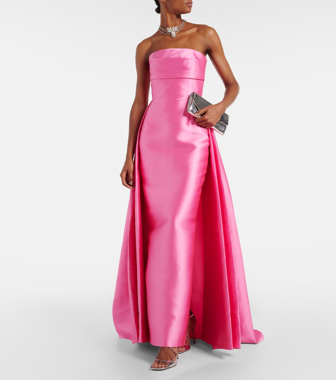 Strapless satin twill gown in pink - Solace London | Mytheresa