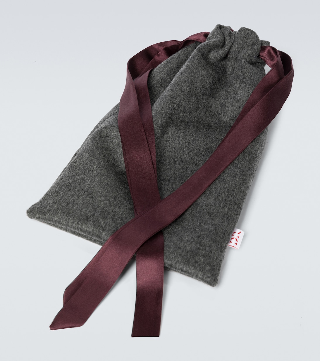 Duke 1 sleep mask in grey - Derek Rose | Mytheresa