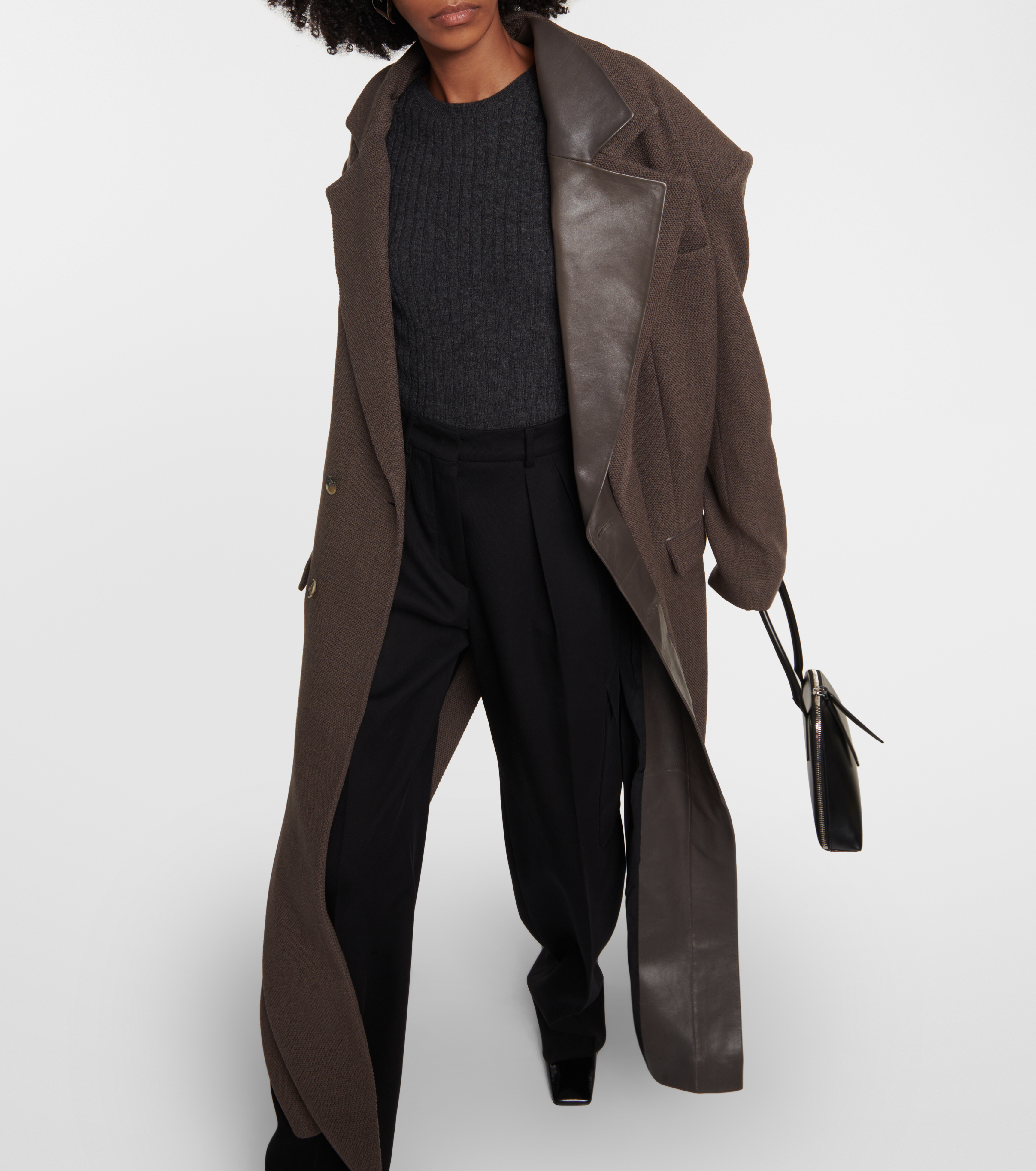 Dundee oversized wool-blend coat in brown - The Mannei | Mytheresa